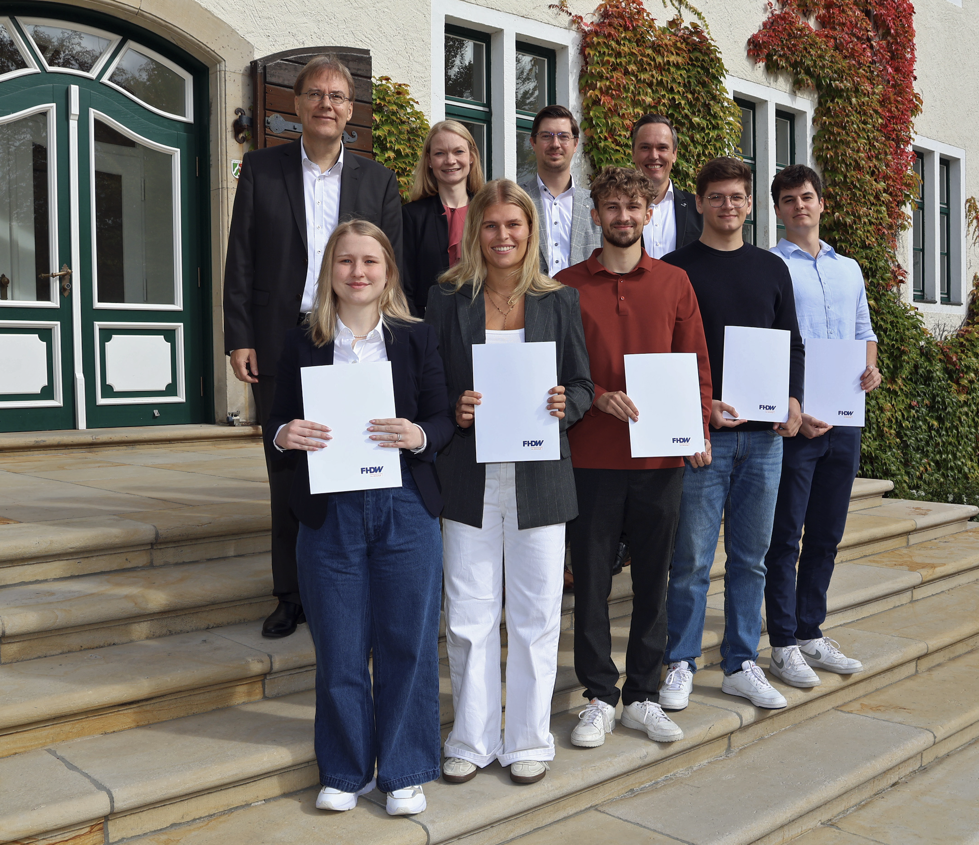 Merkur Group gratuliert erfolgreichen Automatenwirtschaft-Absolventen